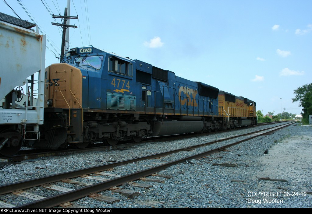 CSX 4774